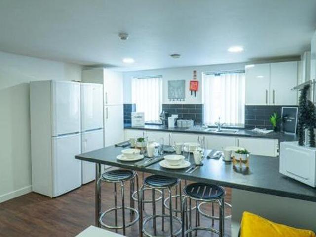 1 Bedroom Flat For Sale In Shaw Street, Liverpool