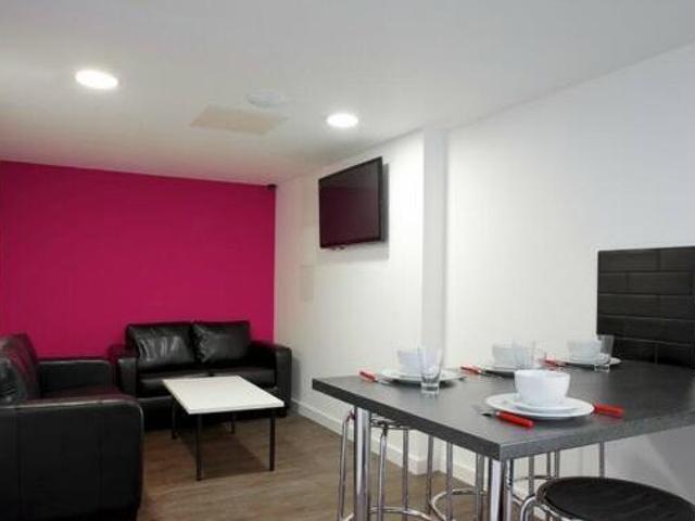 1 Bedroom Flat For Sale In Shaw Street, Liverpool