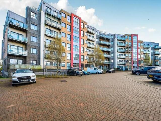 1 bedroom flat for sale in Shetland Road, Basingstoke, RG24