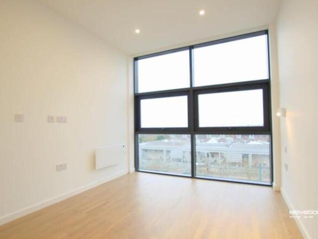 1 bedroom flat for sale in Silbury Boulevard, Milton Keynes, MK9