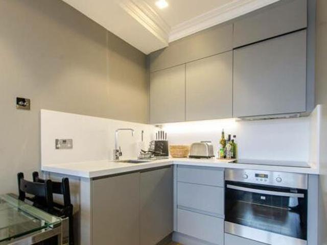 1 Bedroom Flat For Sale In South Kensington, London
