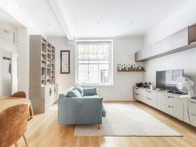 1 Bedroom Flat For Sale In South Kensington, London