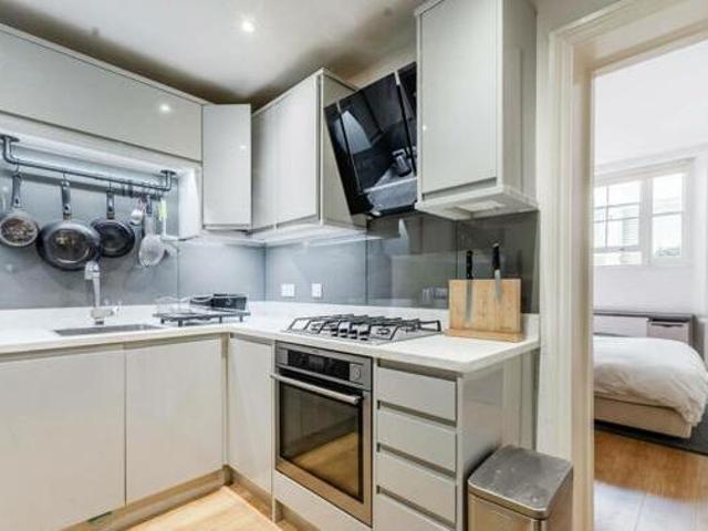 1 Bedroom Flat For Sale In South Kensington, London