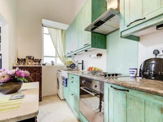 1 Bedroom Flat For Sale In South Kensington, London