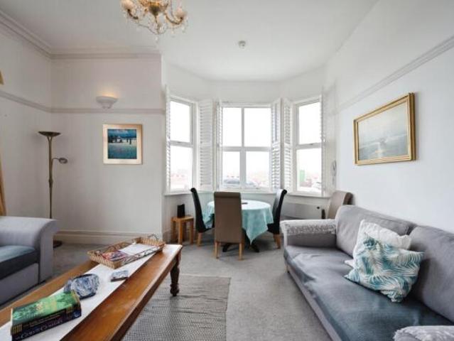 1 bedroom flat for sale in South Parade, Southsea, Hampshire, PO4