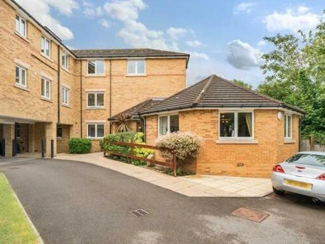 1 Bedroom Flat For Sale In South Sutton