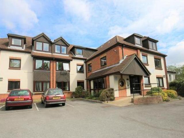 1 Bedroom Flat For Sale In Southampton, Hampshire