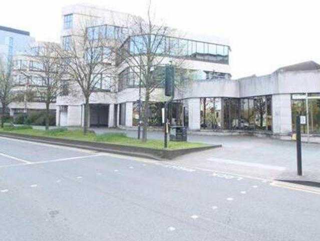 1 Bedroom Flat For Sale In Slough