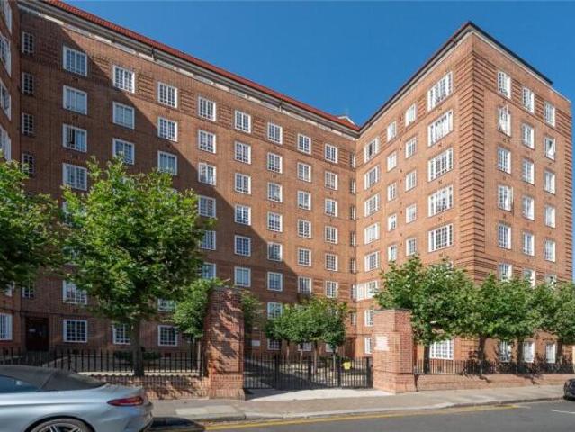1 bedroom flat for sale in Swan Court, Chelsea Manor Street, Chelsea, London, SW3