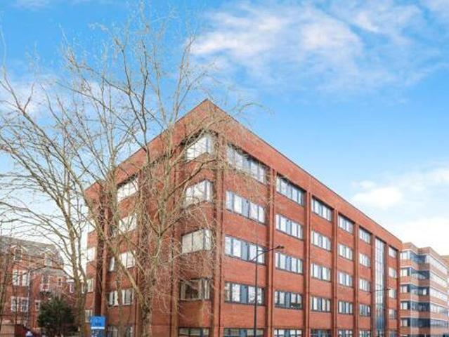 1 Bedroom Flat For Sale In Swindon, Wiltshire