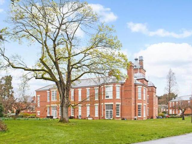 1 Bedroom Flat For Sale In St. Albans