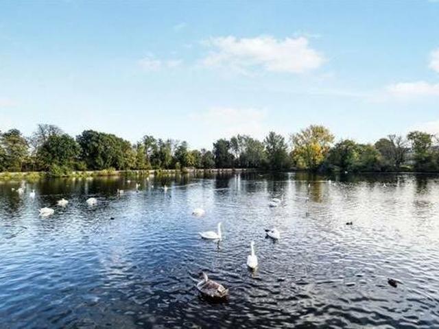 1 bedroom flat for sale in St Aubyns Snaresbrook Road London E11