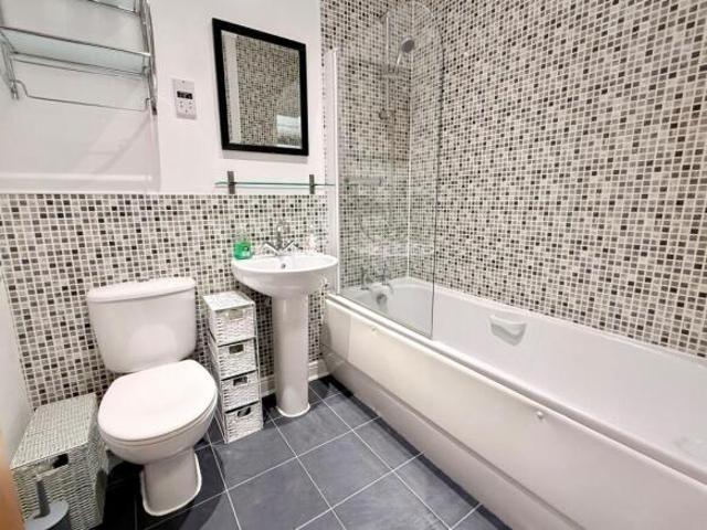 1 bedroom flat for sale in St. Crispin Crescent, St Crispin, NN5 6GD, NN5
