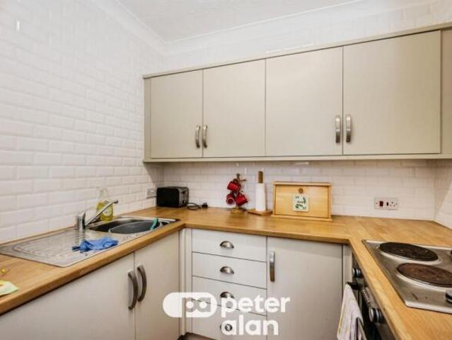 1 bedroom flat for sale in St. Helens Road, Swansea, SA1