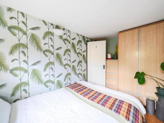 1 bedroom flat for sale in St. John's Villas, London, N19