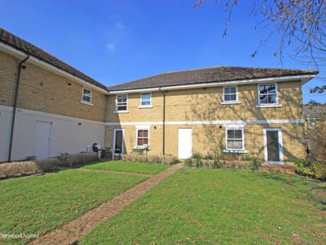 1 bedroom flat for sale in St Lawrence Chase, Ramsgate, Kent, CT11