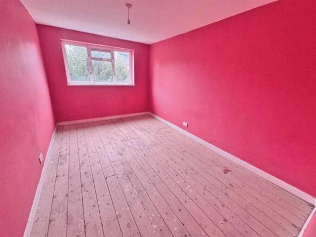 1 bedroom flat for sale in St. Leonards Road, MORTLAKE, SW14