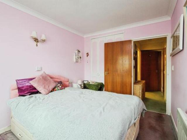 1 bedroom flat for sale in St. Leonards Road, Eastbourne, BN21