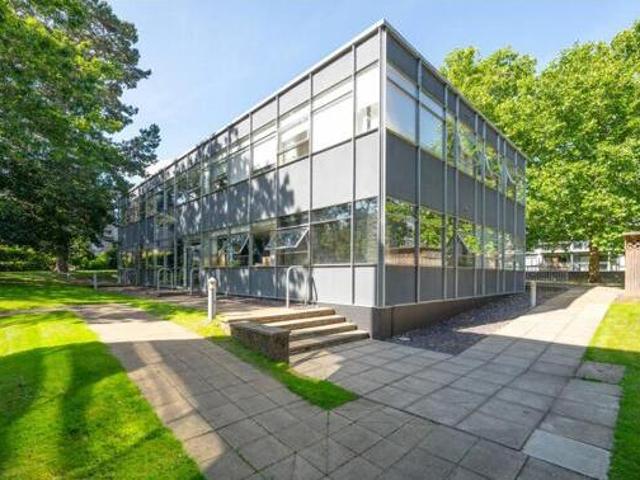 1 Bedroom Flat For Sale In St. Peters Road, St. Albans