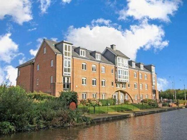 1 Bedroom Flat For Sale In Stone