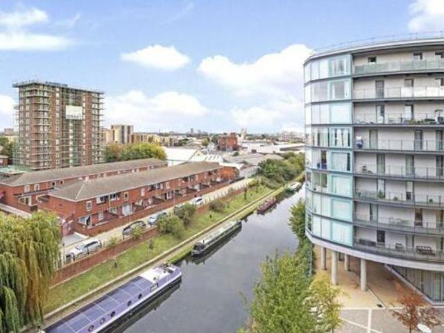 1 Bedroom Flat For Sale In Station Approach, London