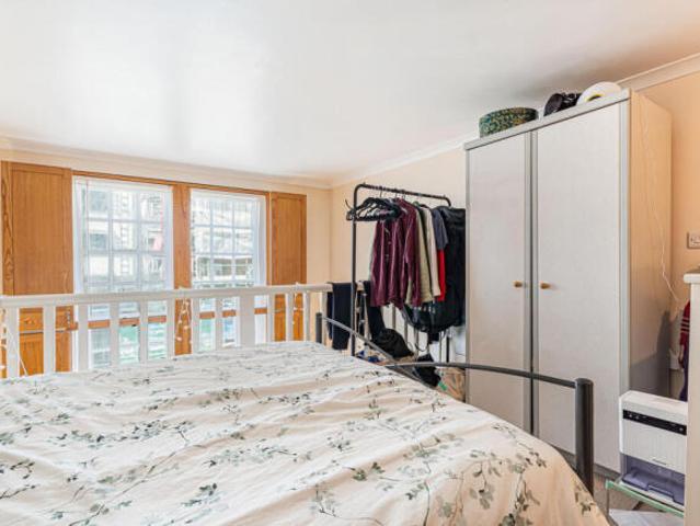 1 bedroom flat for sale in Stephenson House, 1 Thames Street, Oxford, OX1 1SL, OX1