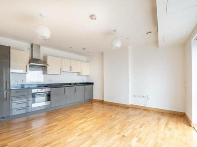 1 Bedroom Flat For Sale In Stratford, London