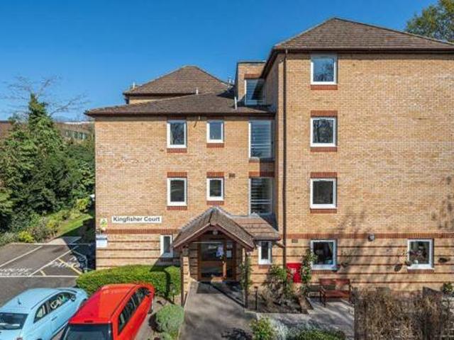 1 Bedroom Flat For Sale In Surbiton