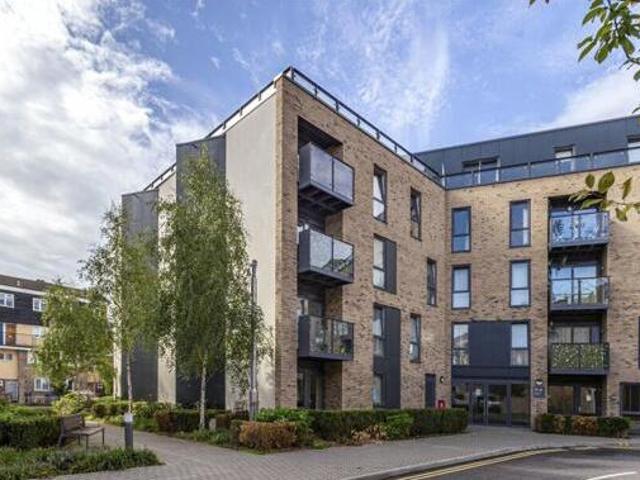 1 Bedroom Flat For Sale In Surrey