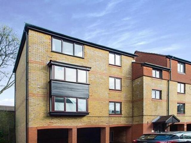 1 Bedroom Flat For Sale In Sutton