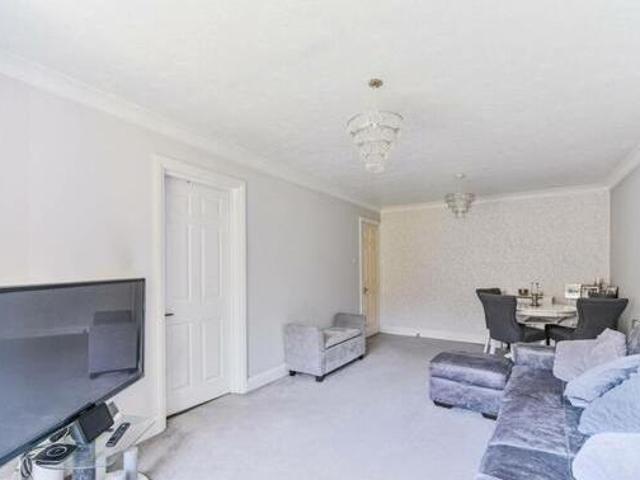 1 Bedroom Flat For Sale In Sutton