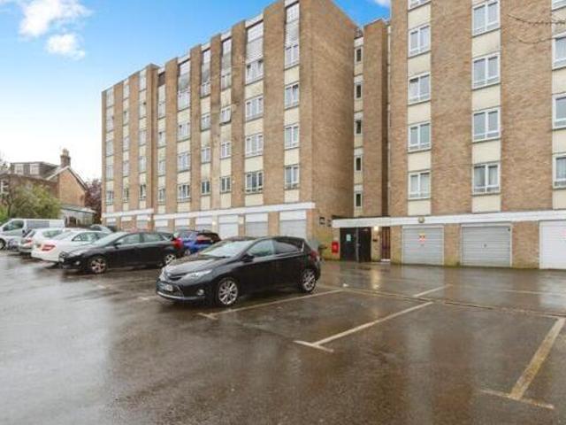 1 Bedroom Flat For Sale In Sutton