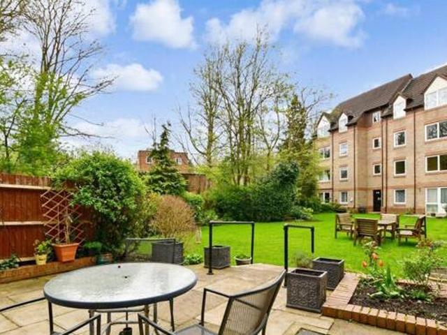 1 Bedroom Flat For Sale In Sutton