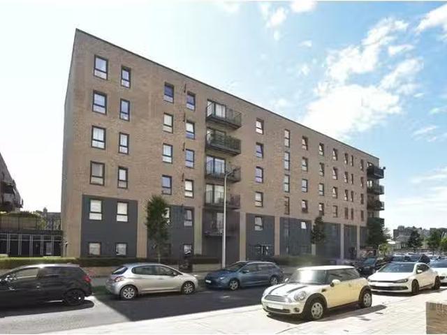 1 bedroom flat for sale, Ropemaker Street, Leith, Edinburgh, E.