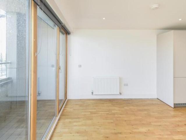 1 bedroom flat for rent in 41 Wellington Street Woolwich SE18