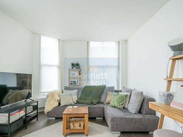 1 bedroom flat for rent in 506 Holloway Road N7