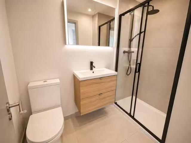 1 bedroom flat for rent in 50 Kings Road, BRIGHTON, BN1