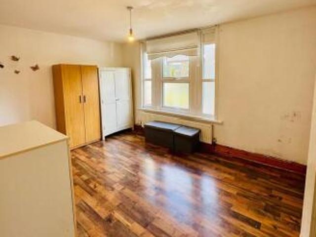 1 bedroom flat for rent in 56B St Mary Road Walthamstow, E17