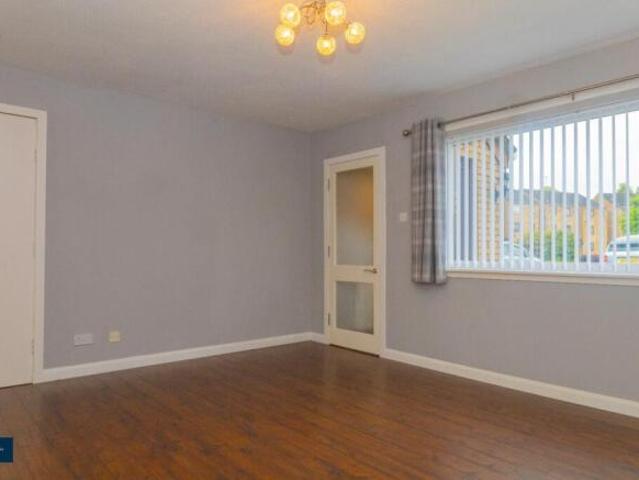 1 bedroom flat for rent in 5 Howth Terrace Glasgow G13 1SS, G13