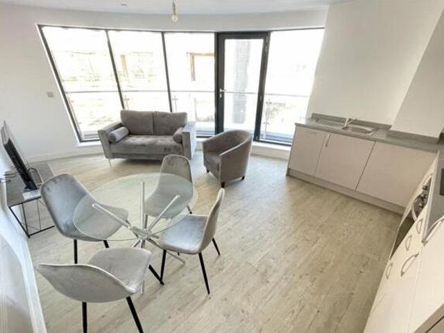 1 Bedroom Flat For Rent In 65 Furness Quay, Salford