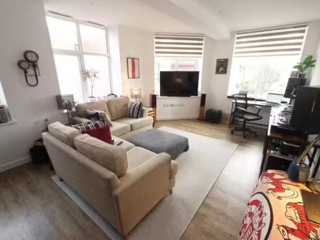 1 bedroom flat for rent in 13 Sheridan Terrace, Hove, East Sus.