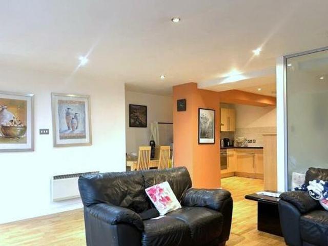 1 Bedroom Flat For Rent In 11 Park Row