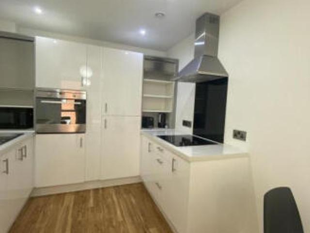 1 bedroom flat for rent in 11 Plaza Boulevard, Liverpool, Merseyside, L8