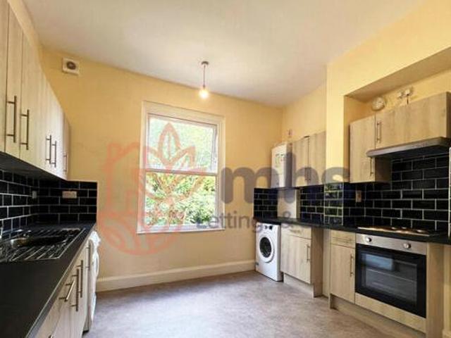 1 Bedroom Flat For Rent In 11 Regent Park Terrace, Leeds