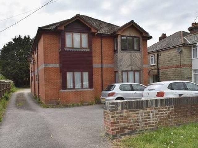 1 bedroom flat for rent in 137139 Long Lane Southampton SO45