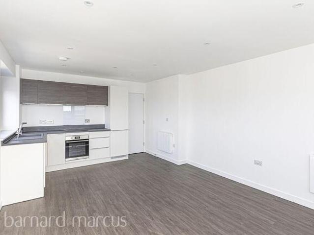 1 bedroom flat for rent in 1394 1 High road, London, N20