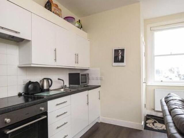 1 Bedroom Flat For Rent In 14 Market Place