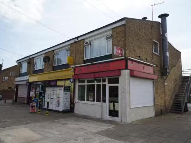 1 bedroom flat for rent in 16a Wethersfield Road, Colchester.