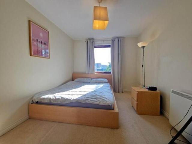 1 bedroom flat for rent in 1 Bed Flat, Spacious, Private Parking, Fully Furnished, RG1