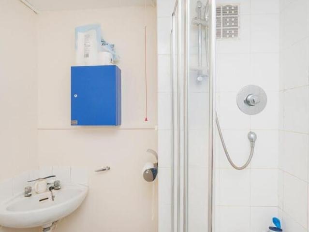 1 bedroom flat for rent in 2101L Viewcraig Gardens, Edinburgh, EH8 9UN, EH8